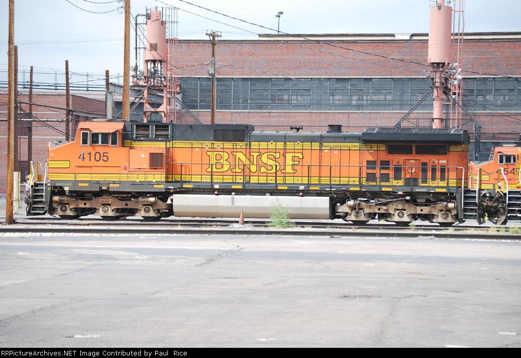 BNSF 4105